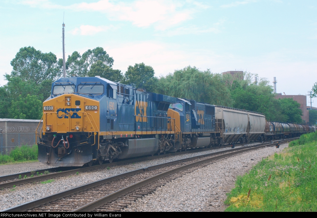 CSX 690